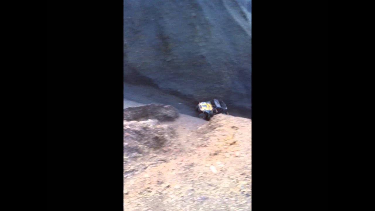 Can-Am Commander 1000 ROLL OVER - YouTube