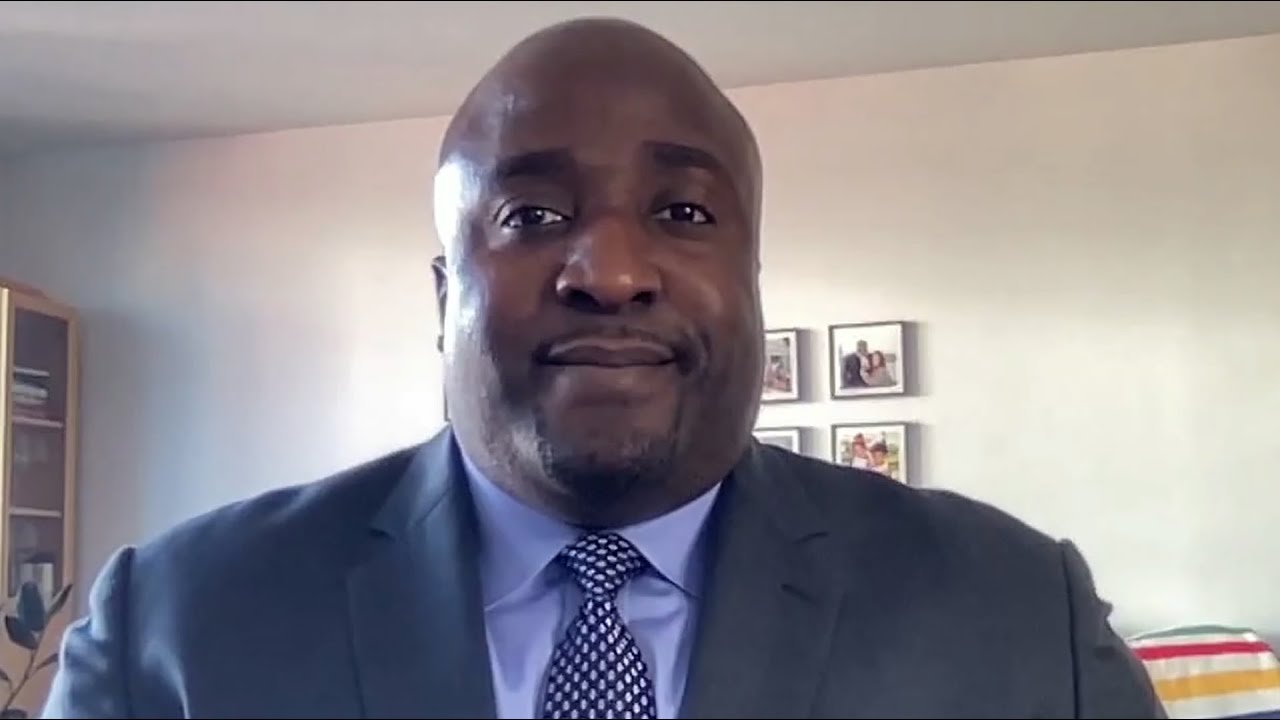 Daniel G Kelly discusses the 2022 World Cup - YouTube