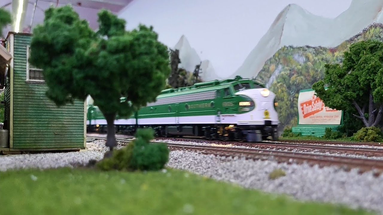 The Southern Crescent - YouTube