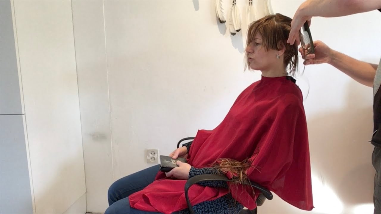 An a-symmetrical haircut with graduation - YouTube