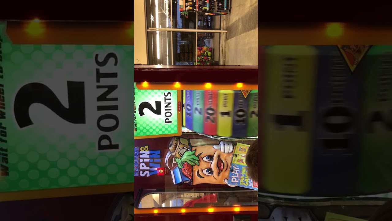 Matt taking on the Buddy Buck Machine at HEB! - YouTube