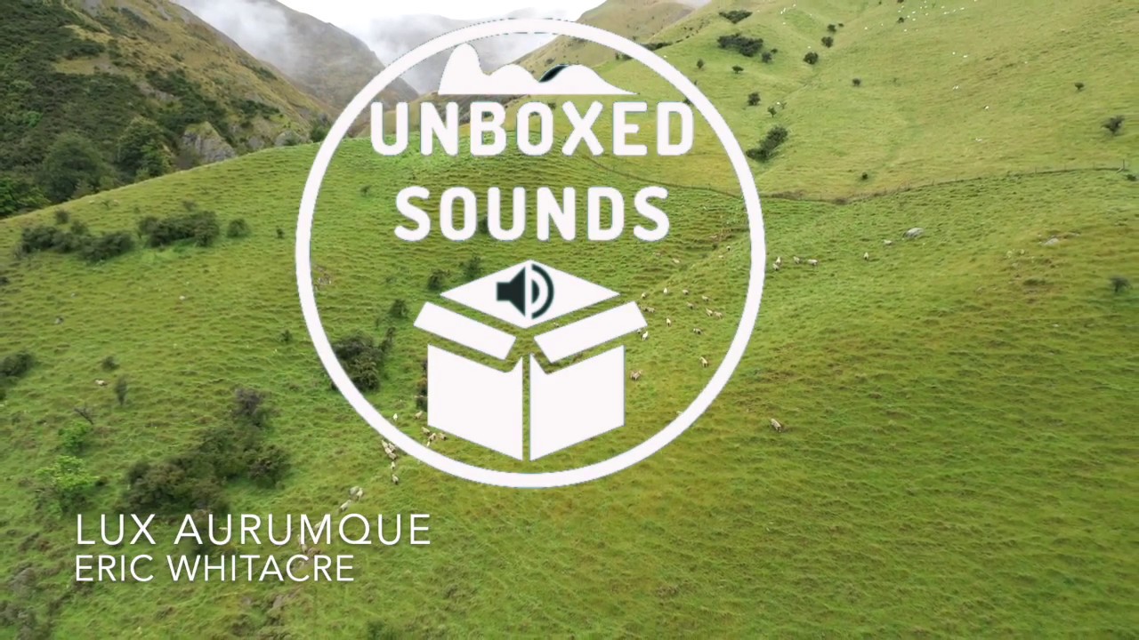Lux Aurumque - Eric Whitacre (8D Audio) - YouTube