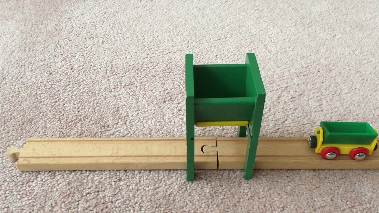 BRIO Sand Silo Hopper Loader Vintage Wooden Railway - YouTube