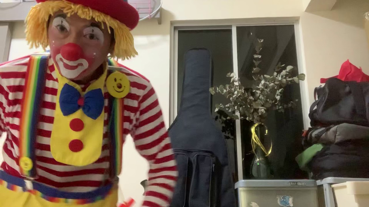 Amusing with Uncle Button - YouTube