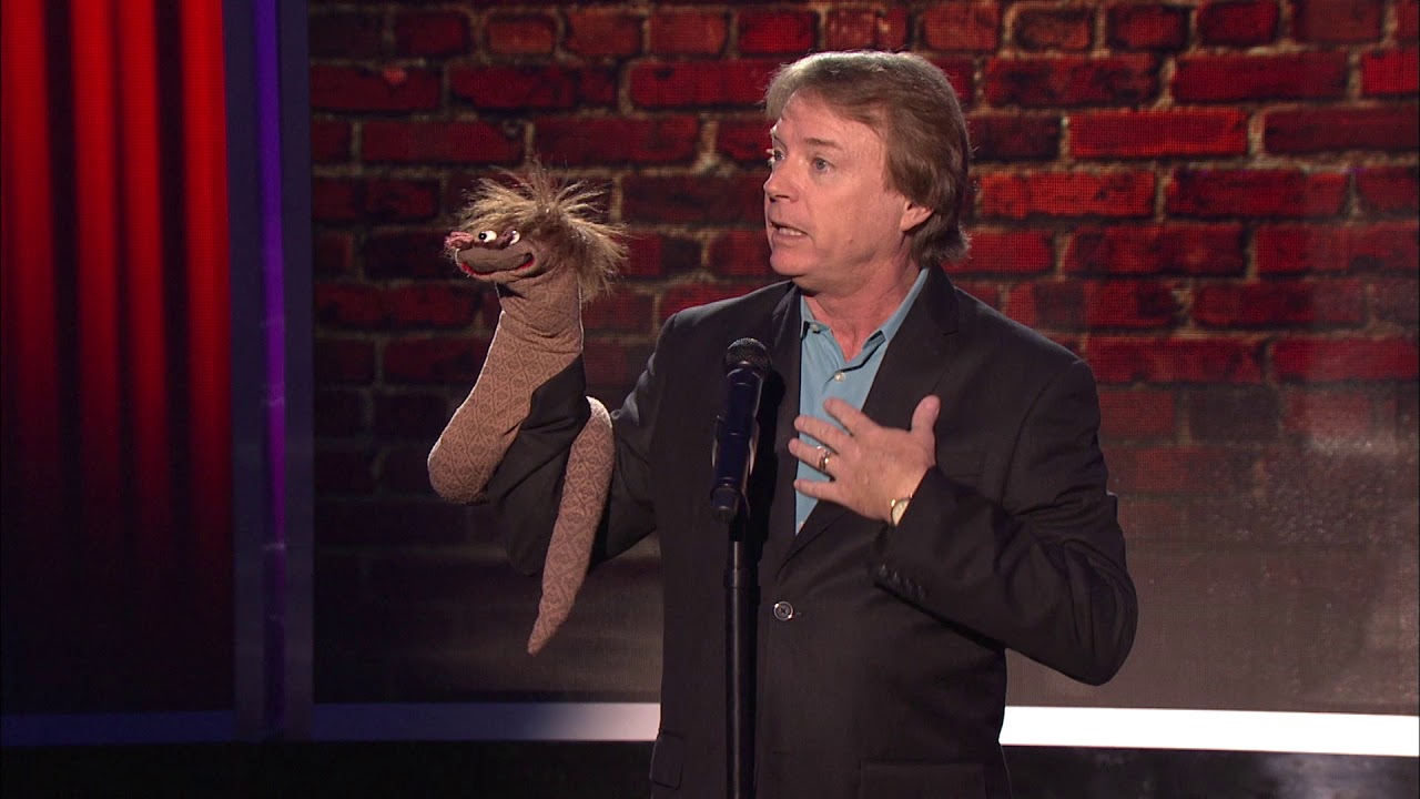 Jay Johnson and Snake (2011) - MDA Telethon - YouTube