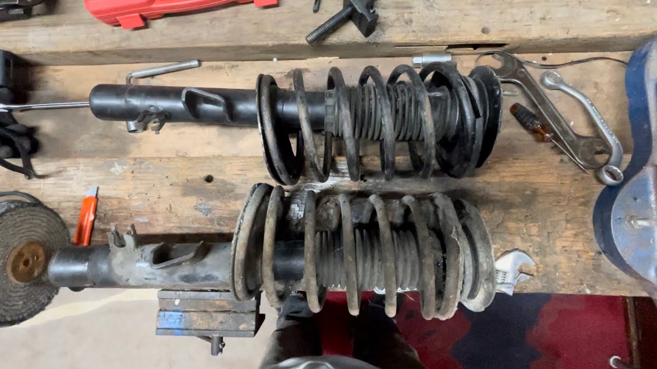 Peugeot 205 Gentry 1993, 1.9 Auto Gti. Replacing My Macpherson Strut ...