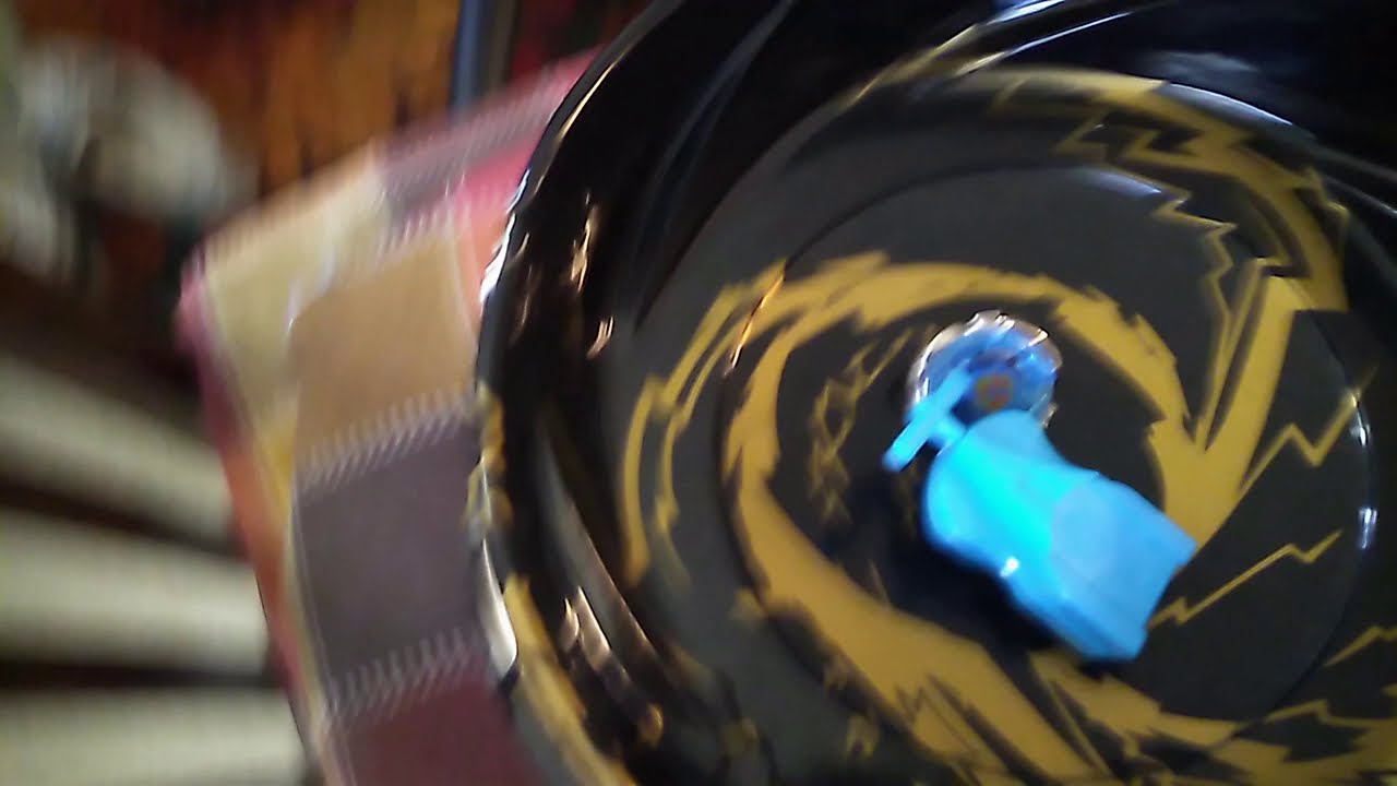 Beyblade Super Vortex Battle Set - YouTube