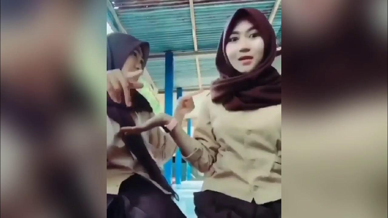 Jilbab ciuman - YouTube