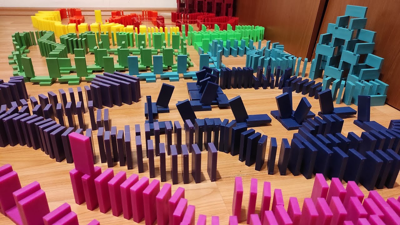 3 Amazing domino setups! - 2000 dominoes! - YouTube