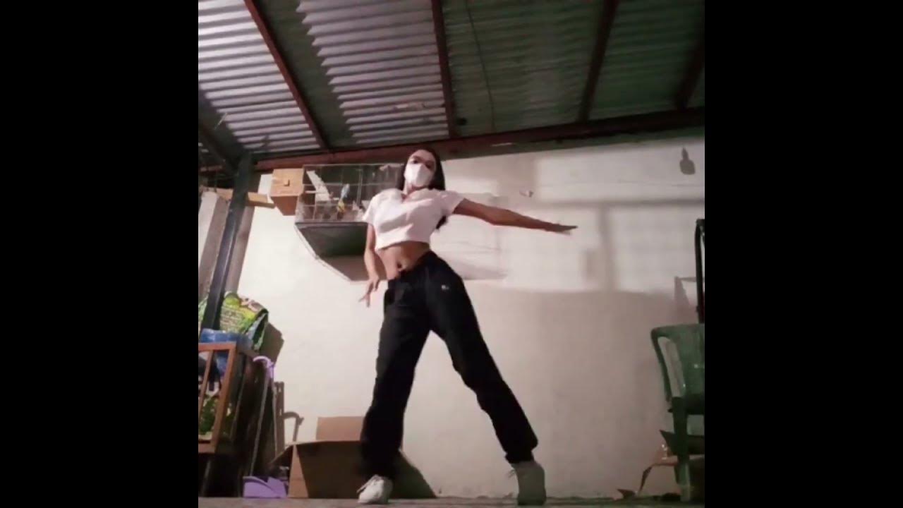 //Shoong - TAEYANG ft. Lisa (Lisa's part) Dance Cover - YouTube