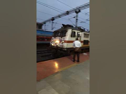 Samastipur WAP7 Horn _ 12101 Jnaneswari Express LTT Mumbai - Shalimar Arriving Akola Junction ...