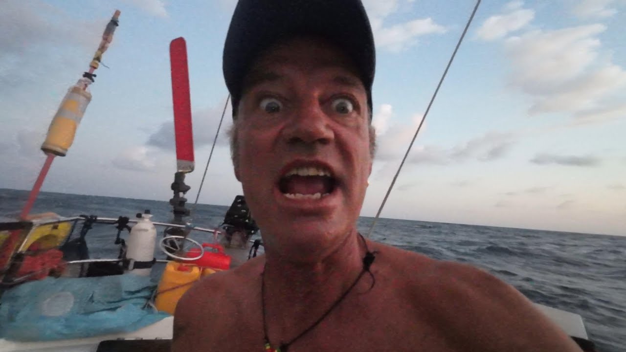 Is he going crazy?! Sailing Solo - Skylarking Ilios Ep.06 - YouTube