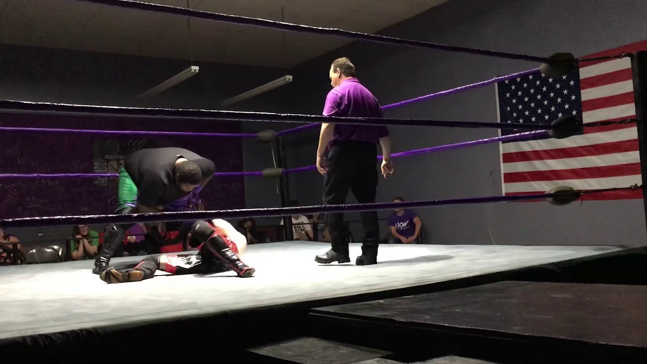 Jason Kass vs Big Chris Mac - YouTube