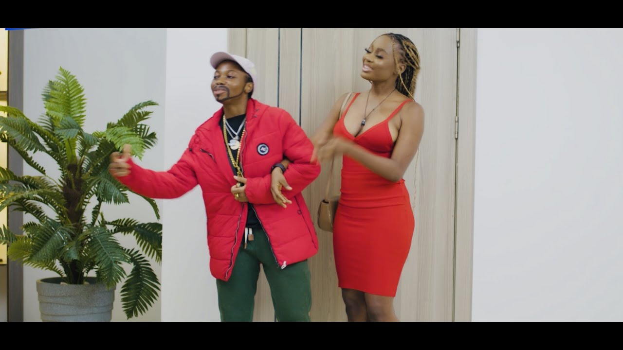 Teni Destroys Young Money T'S Relationship - YouTube