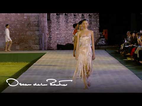 Oscar de la Renta Pre-Fall 2026 Runway Show