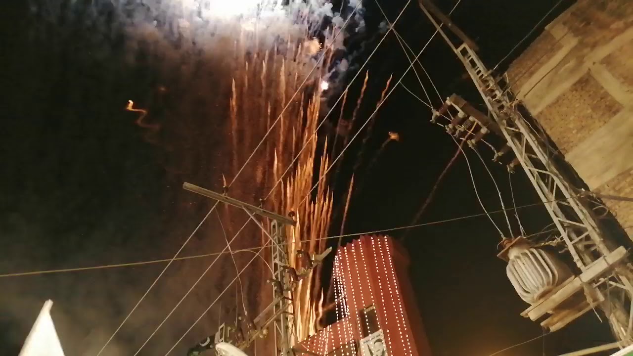 Atish bazi at lal haveli 2k19 - YouTube