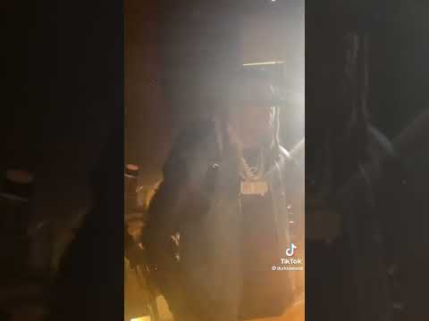 Lil Durk celebrated his 30th birthday. - YouTube