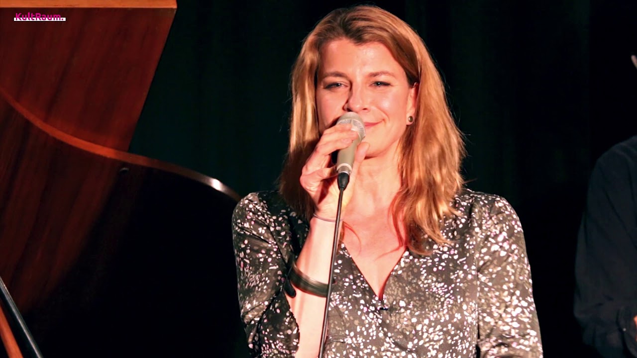 10 Jahre KultRaum: Jessica Gall - Real Life Girl - YouTube