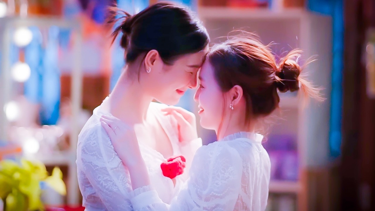 Whale Store xoxo | Wan & Maewnam | Always By Your Side - Arya Cross ...