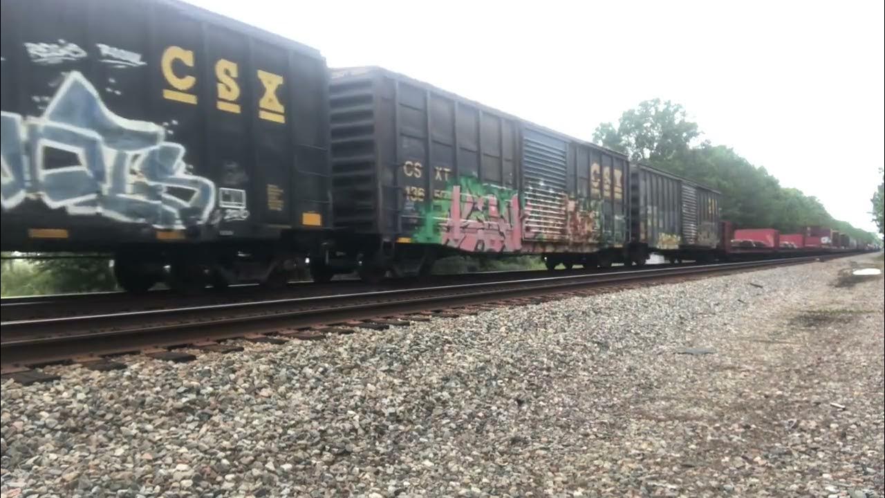 Long CSX M401 SB Manifest Train - YouTube