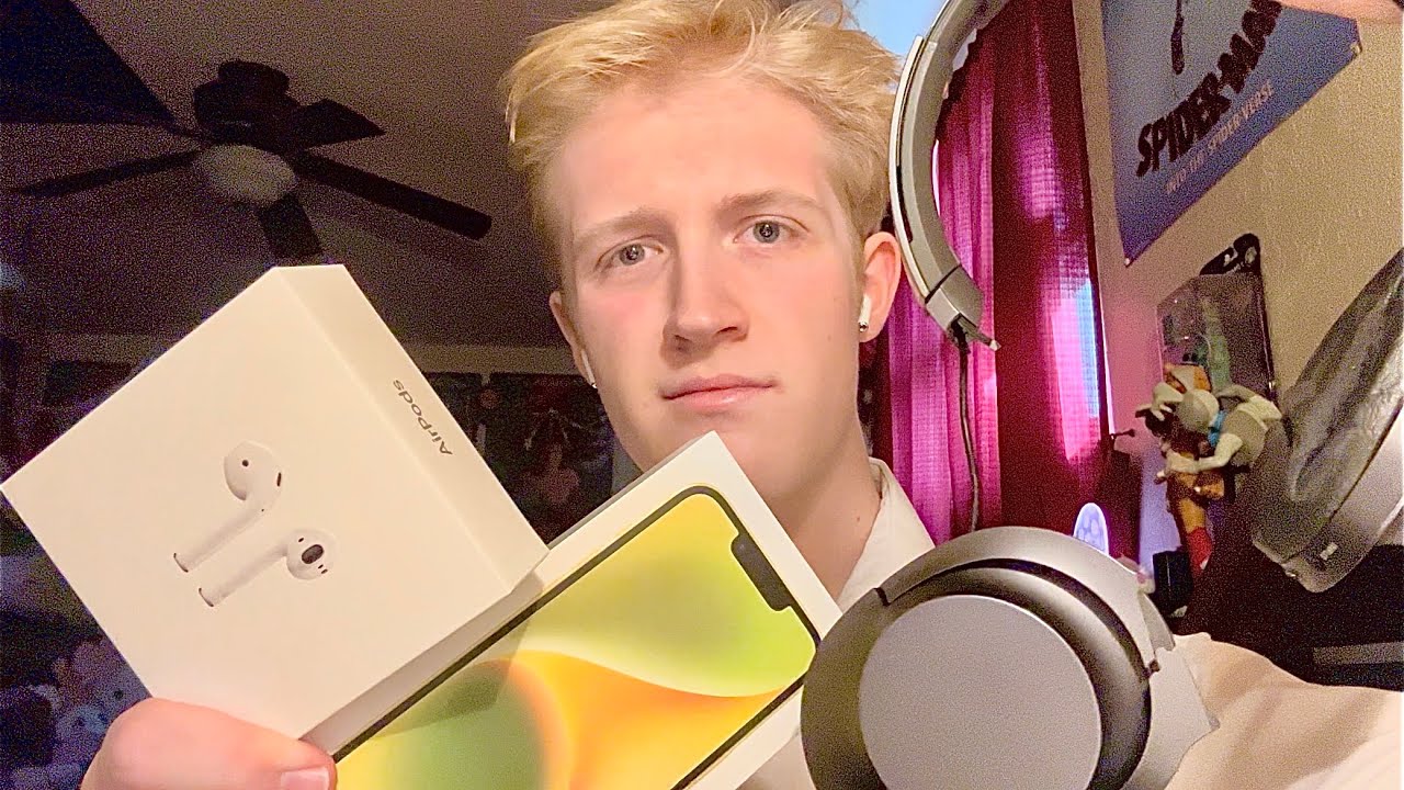 ASMR Rude Apple Store Roleplay(your poor) - YouTube