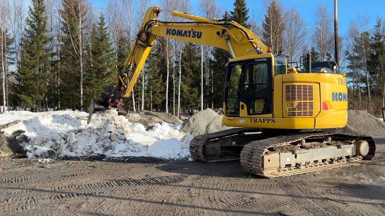 Köp Grävmaskin Komatsu PC228USLC-11 med Rototilt R6, Leica grävsystem ...