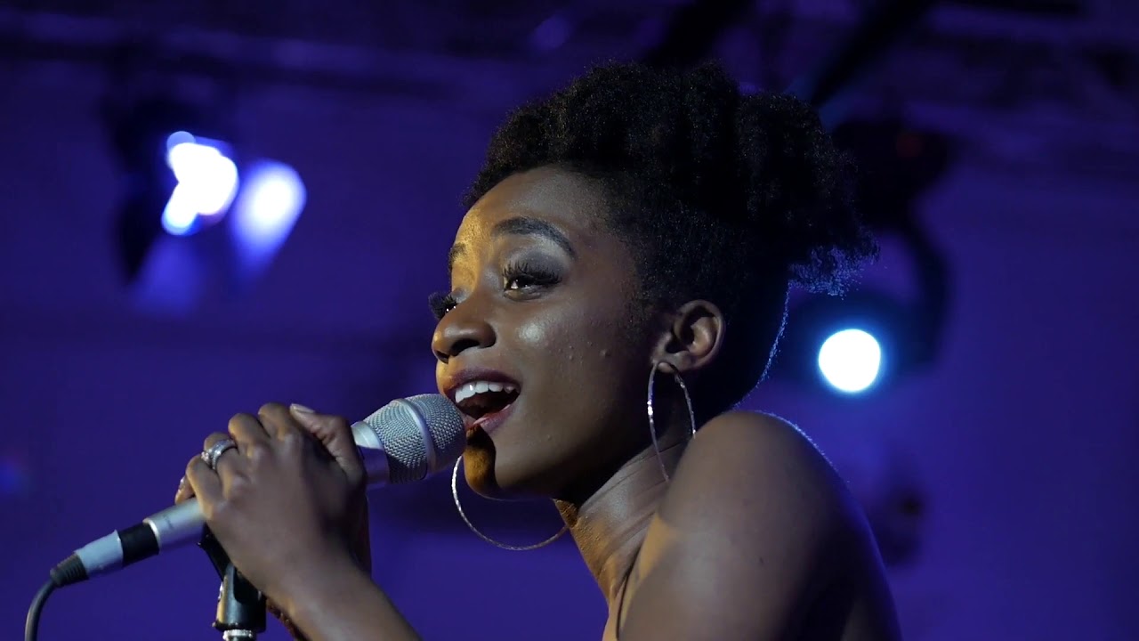 GERALDINE FAITH- You Are Here (Present) [Official Live Music Video ...