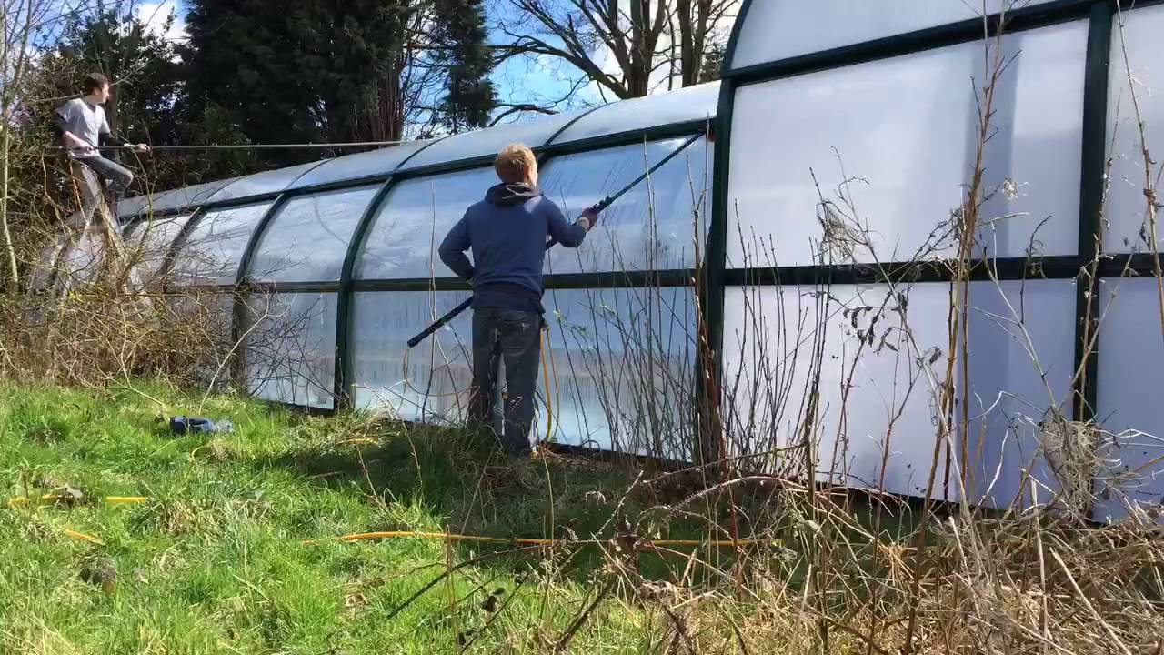 Cleaning a swimming pool Perspex roof - YouTube
