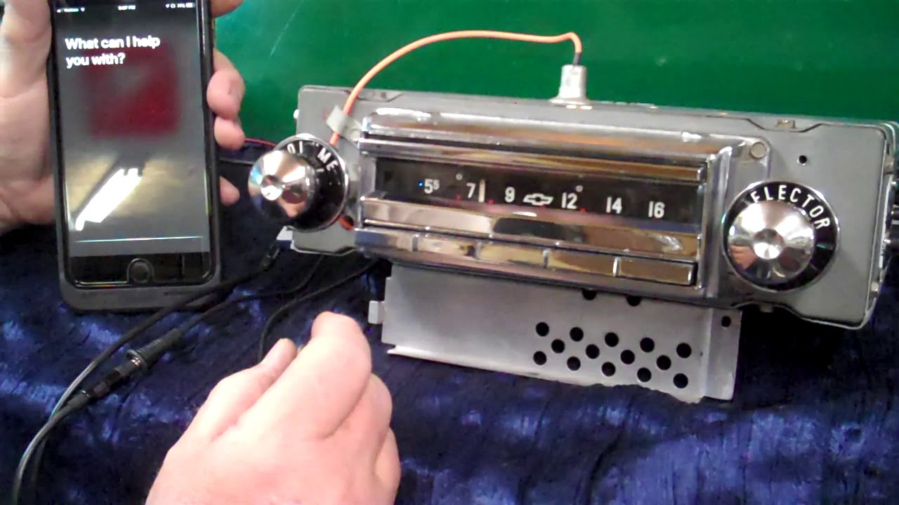 1956 Chevy Original Wonder Bar AM radio - YouTube