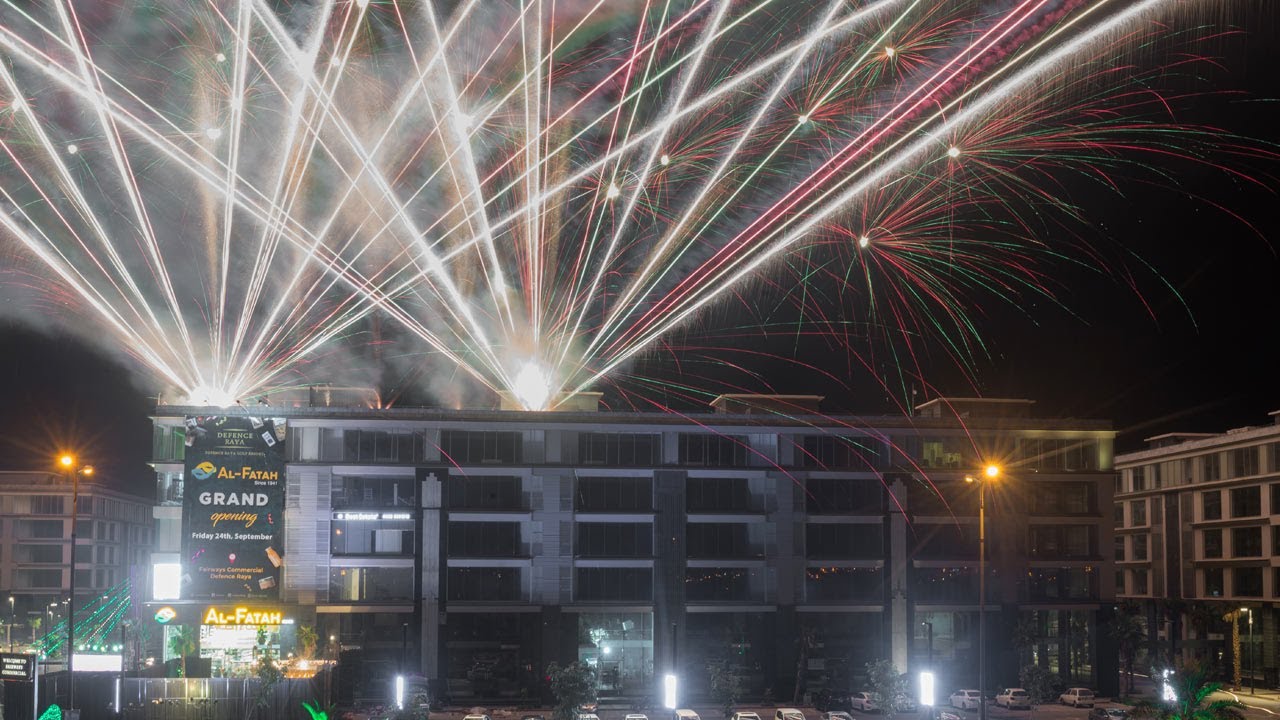 Alfatah Defence Raya Opening Fireworks Phase 6 DHA, Lahore- Pakistan ...