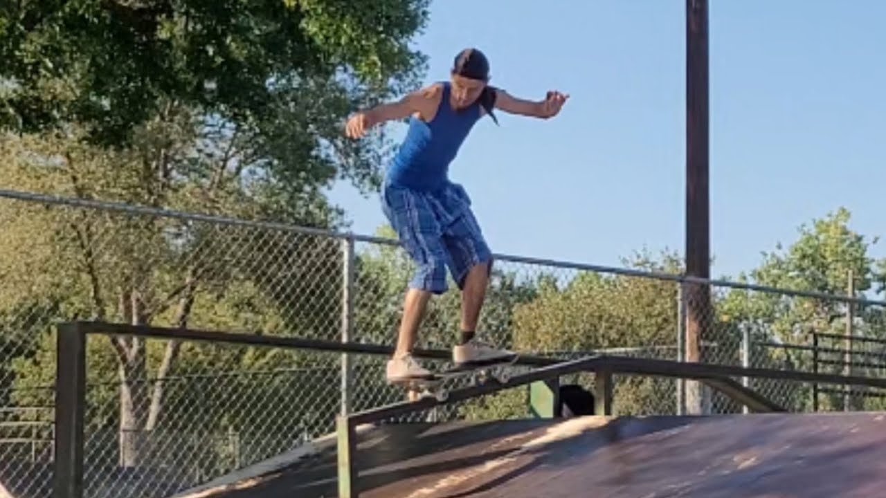 Sunday Skate Sessions Episode 4. - YouTube