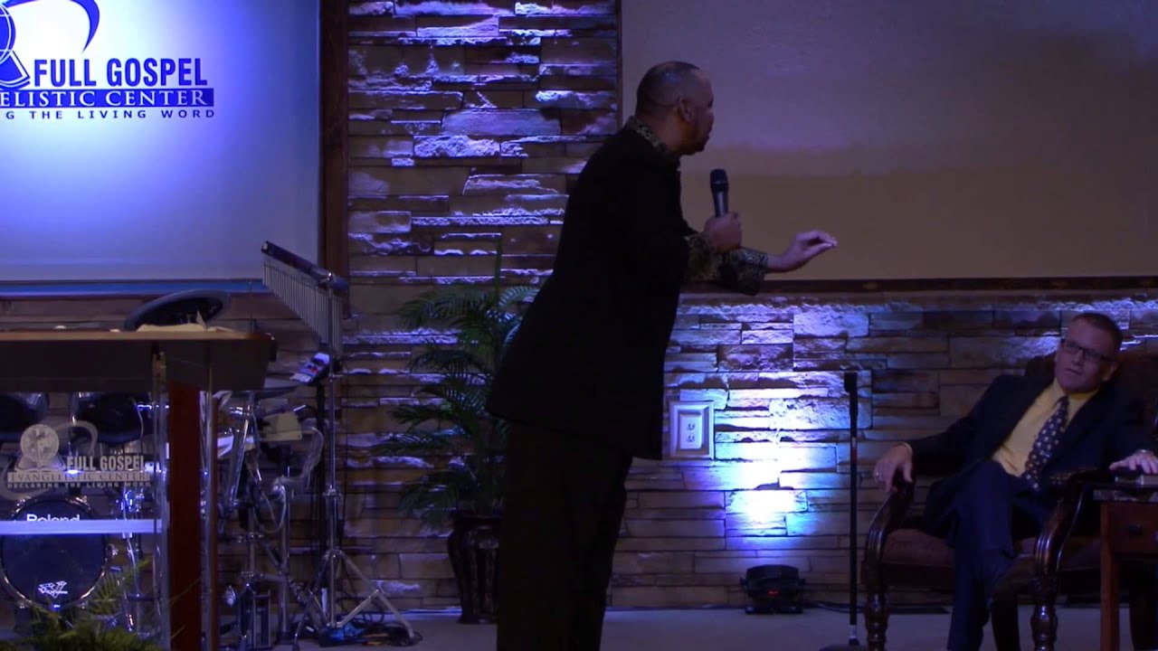 Don"t Faint in The Fight!! Bishop Webb - YouTube