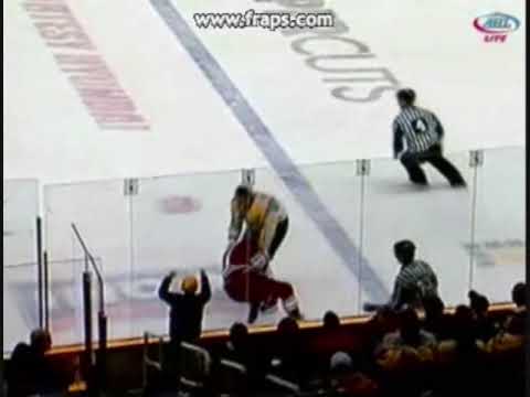Gavin Morgan vs Lane MacDermid 11/8/09 - YouTube