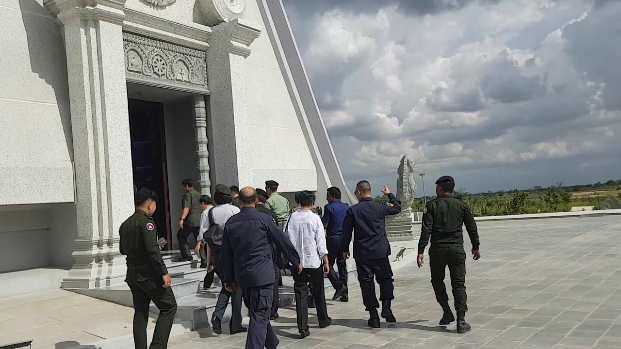 Win win memorial park cambodia 2019 - YouTube