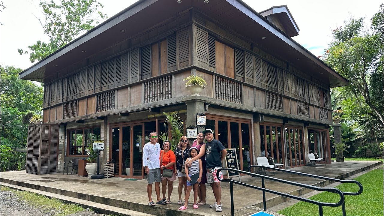 Buglas Isla Cafe in Dumaguete - YouTube