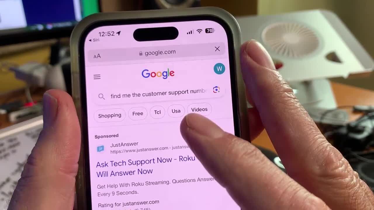 What the Tech? Siri scam - YouTube
