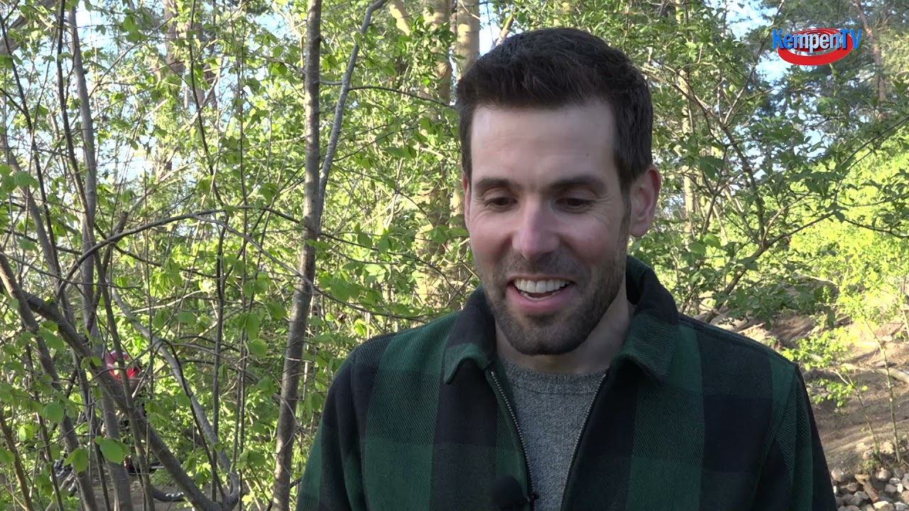 Corné van de Voort Het Dak van Netersel - YouTube