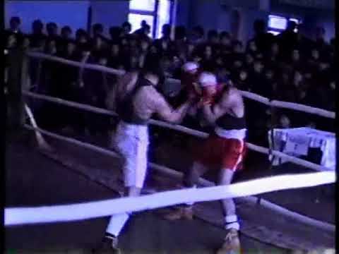 1994  Gəncə şəhəri Xəyal Hacıyev və Natiq Allahverdiyevin  boks döyüşü