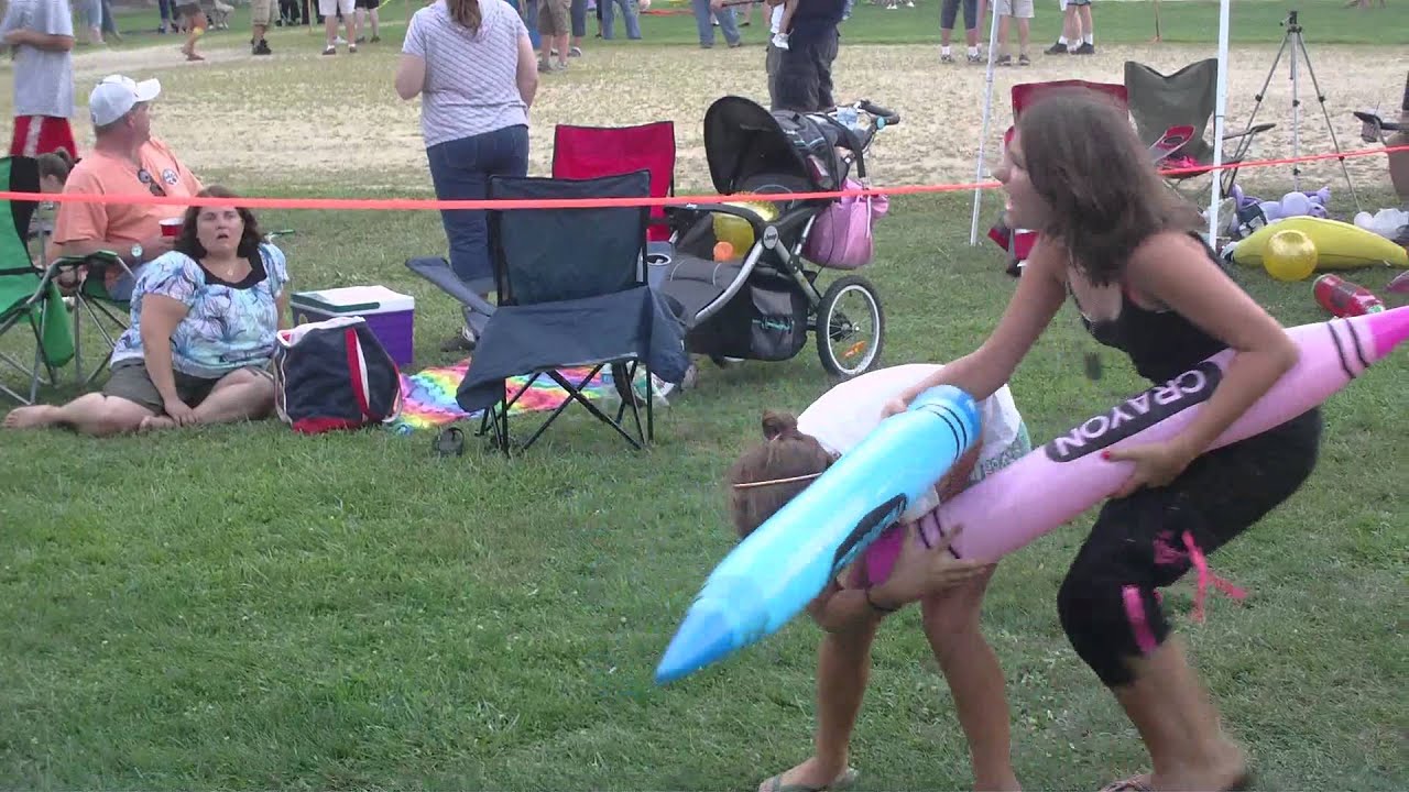 crayon fight - YouTube