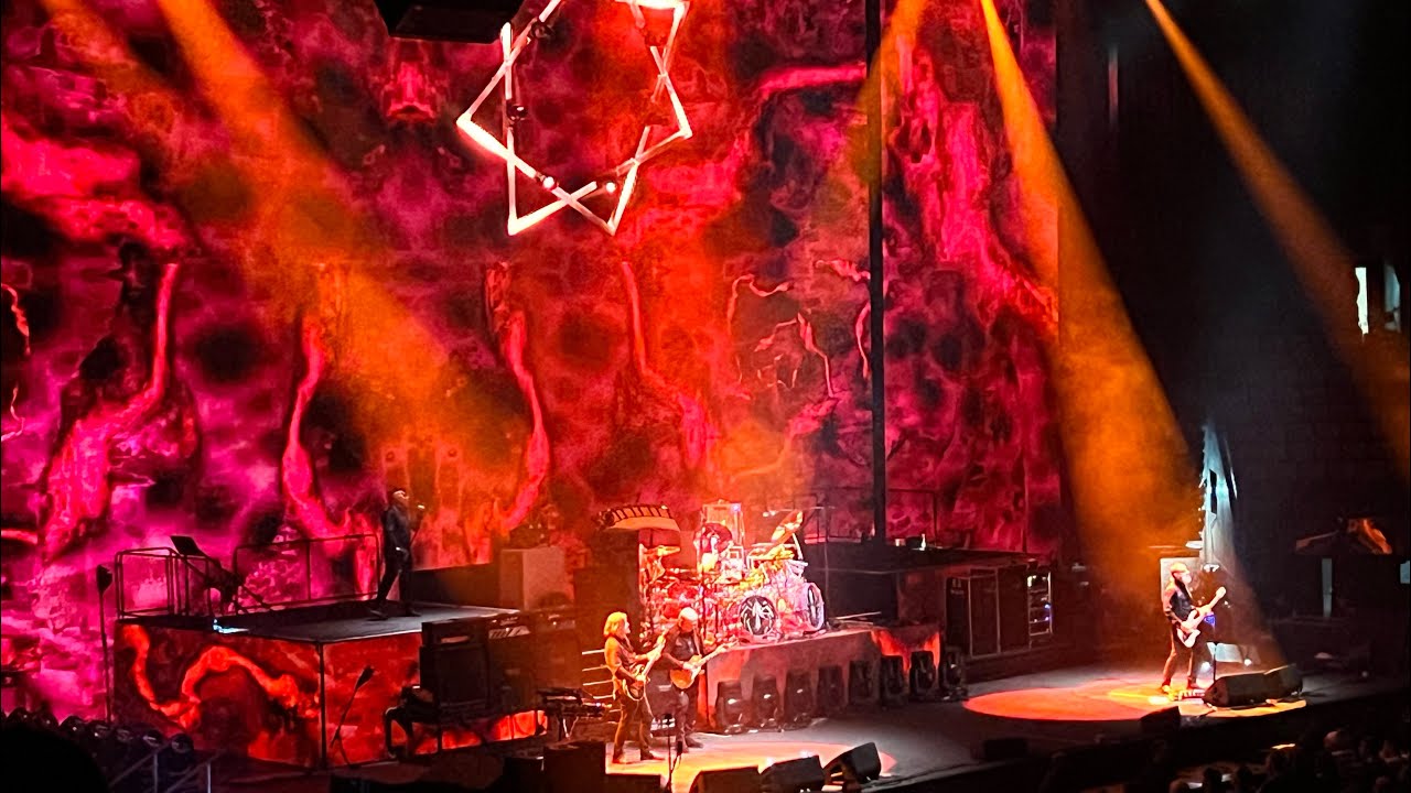 Tool - 46 & 2 - LIVE Toronto 2023 - YouTube