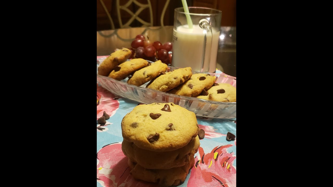 Chocolate Chips Cookies by Chef at Home/ Easy recipe - YouTube