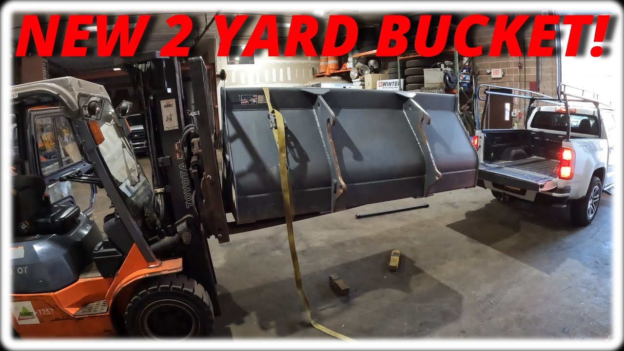 Buying A 2 Yard TRM GEM Wheel Loader Bucket! - YouTube