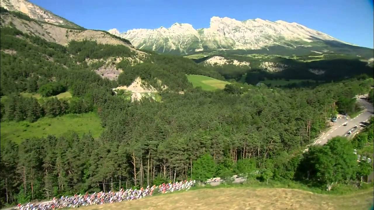 EN - Le Tour from above - Pre-race - YouTube
