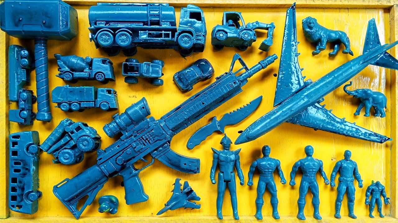 Cleaning Toy Racing Cars : Tayo bus,steel thank,tolelet bus,molen truck,air planes,jeebs monster ...