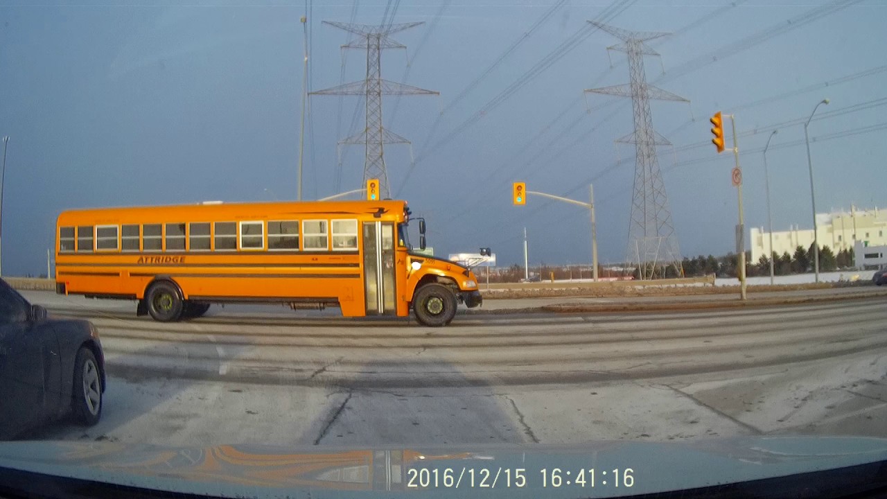 School Bus runs red light - YouTube
