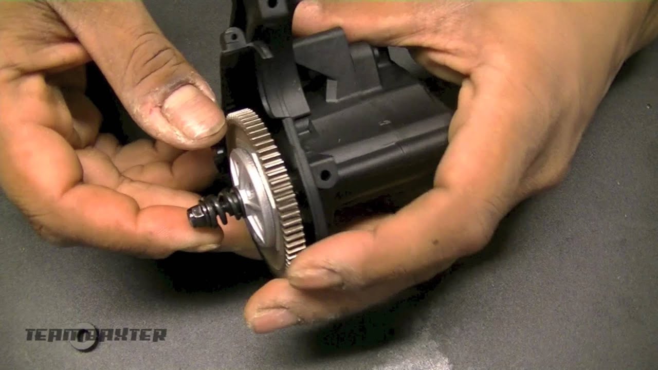 Axial Yeti XL Kit Build: 7 - Transmission / Motor - YouTube