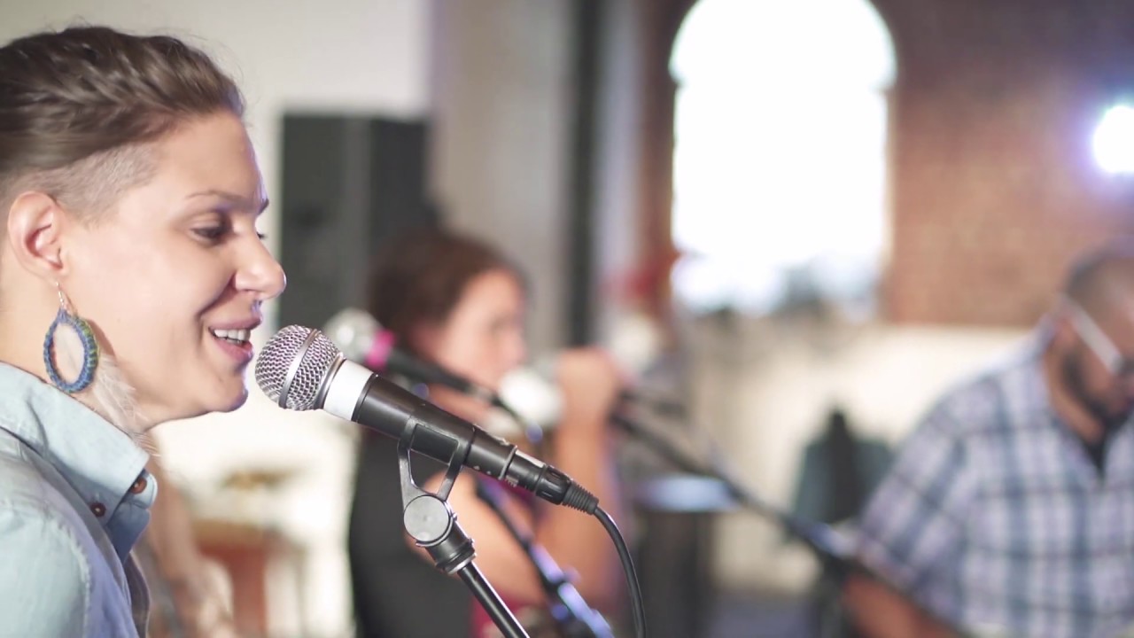 Santa Taranta present :The Melbourne Taranta Orchestra feat. Allara ...