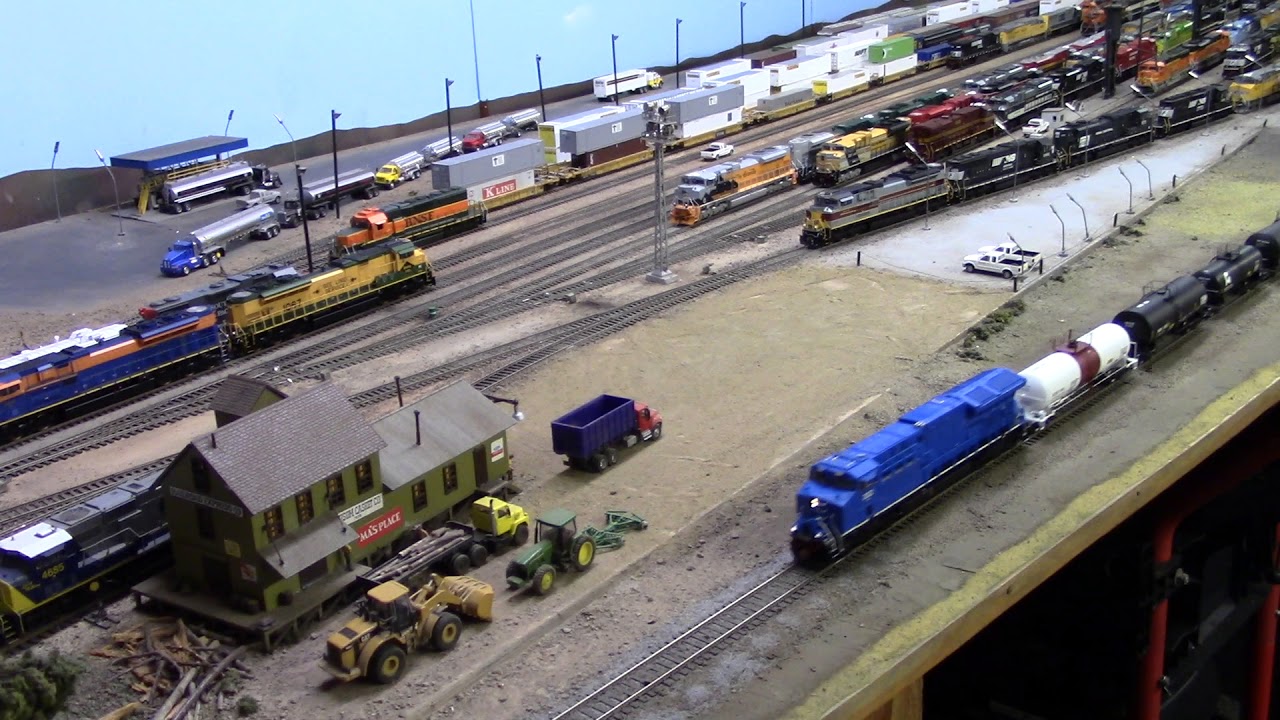 Scale Trains GE Demo Tier 4 GEVO. - YouTube