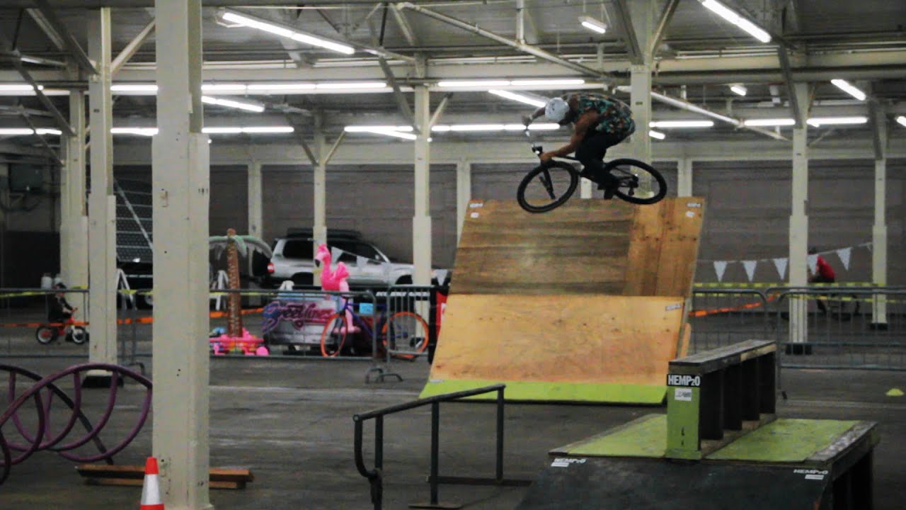 FGFS - SF Bike Expo 2015 - YouTube