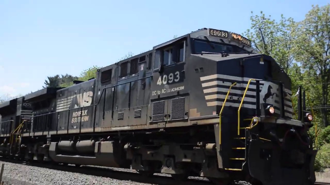 NS 294 25 passing 93Z - YouTube